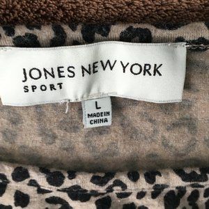 Jones New York | Tops | Jones New York Animal Print Tee | Poshmark